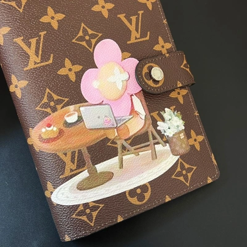 Mirror quality Louis Vuitton Notepads