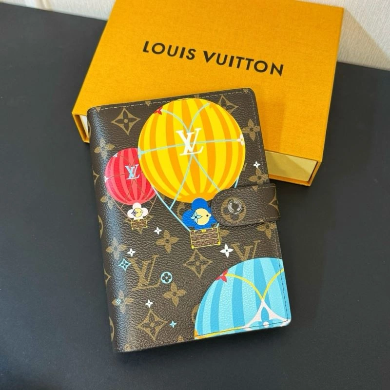 Mirror quality Louis Vuitton Notepads