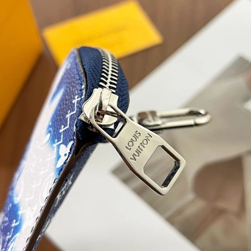 Cut-rate Louis Vuitton Ornaments