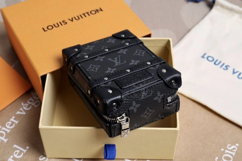 Value-priced Louis Vuitton Ornaments