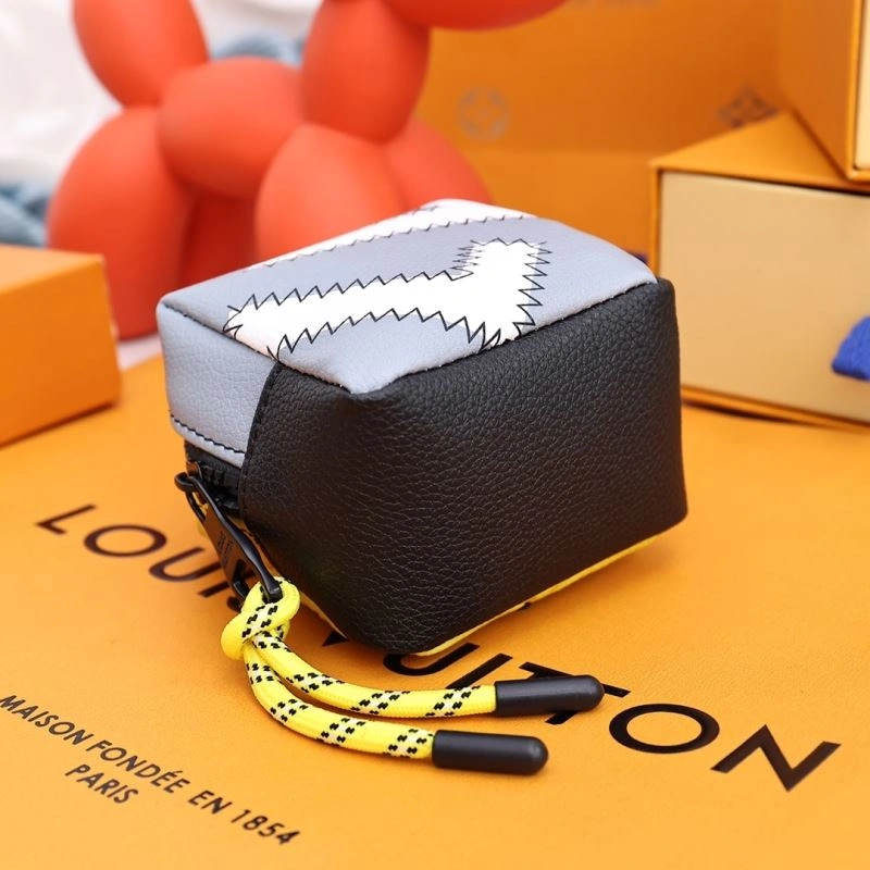 Brand-authenticated Louis Vuitton Ornaments