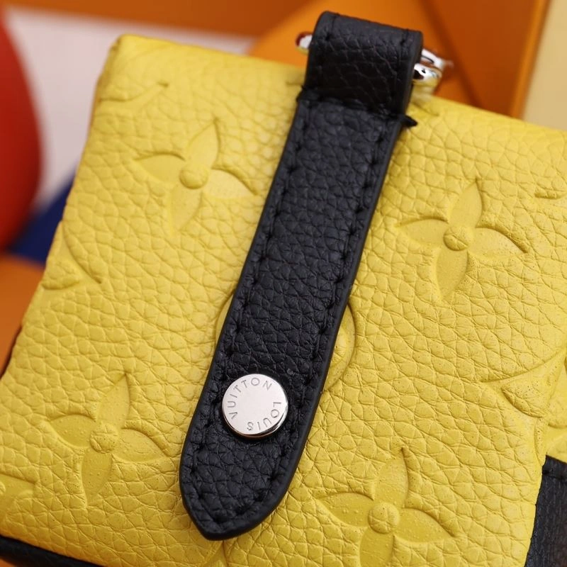 Brand-authenticated Louis Vuitton Ornaments