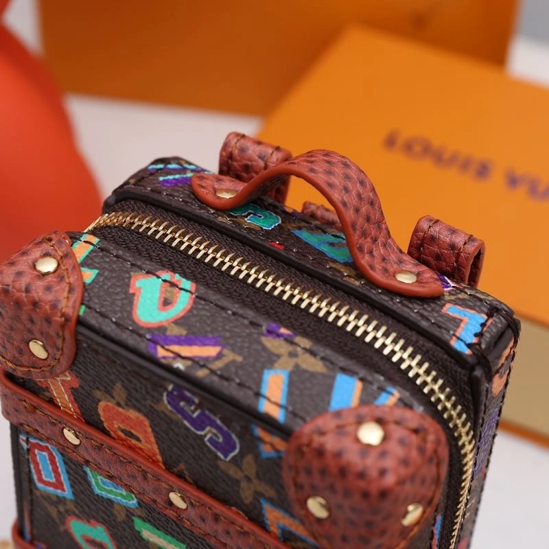 Precise copy Louis Vuitton Ornaments