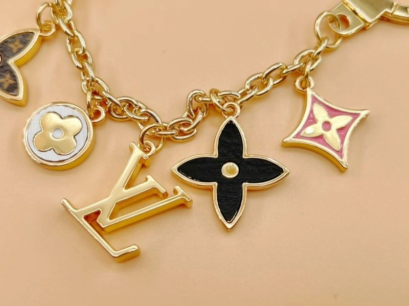 Low-cost Louis Vuitton Ornaments