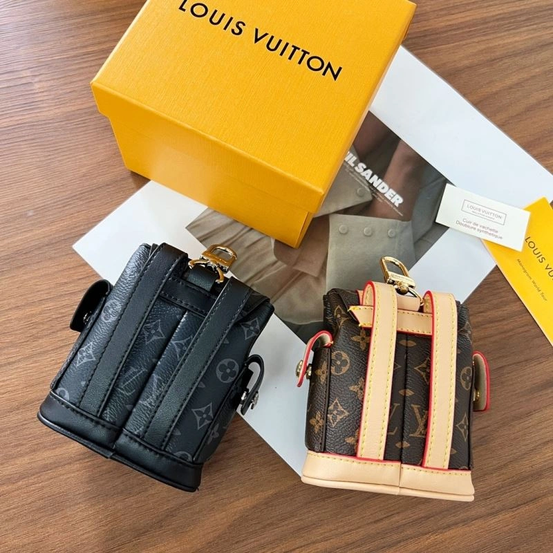 Indistinguishable Louis Vuitton Ornaments
