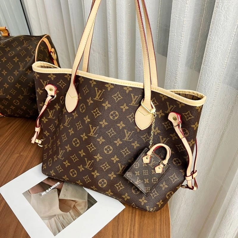 Low-cost Louis Vuitton Ornaments