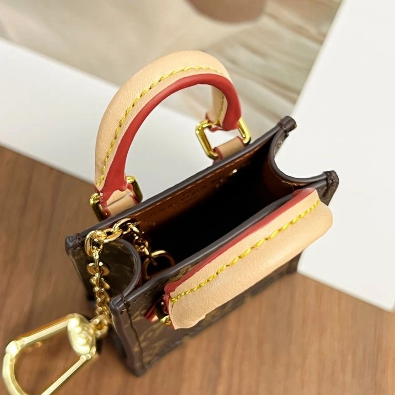 Low-cost Louis Vuitton Ornaments