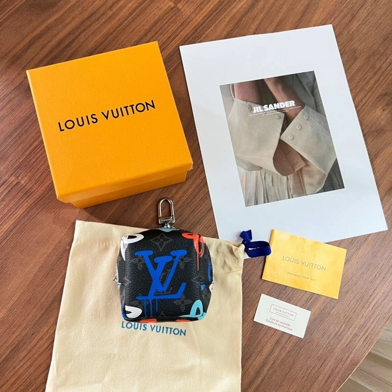 Reasonably priced Louis Vuitton Ornaments