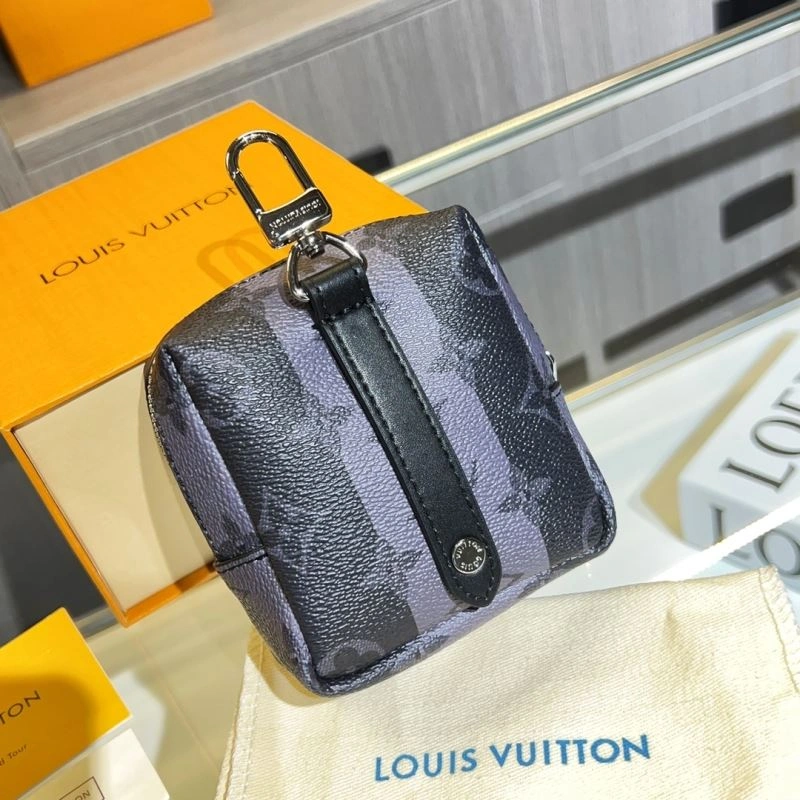 Accurate model Louis Vuitton Ornaments