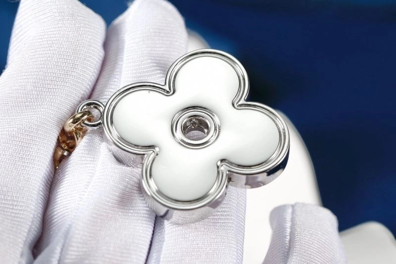 Reasonably priced Louis Vuitton Ornaments