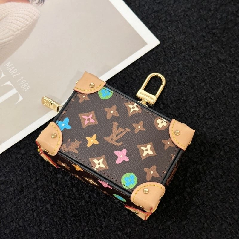 Bargain Louis Vuitton Ornaments