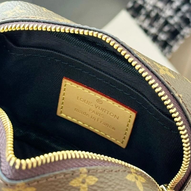 Discounted Louis Vuitton Ornaments