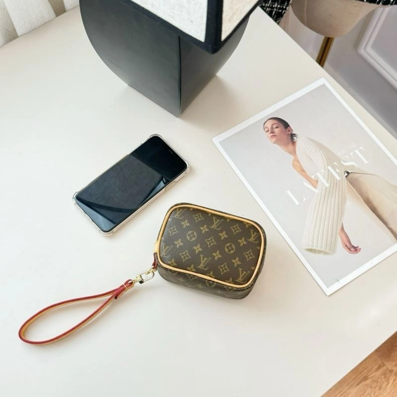 Discounted Louis Vuitton Ornaments