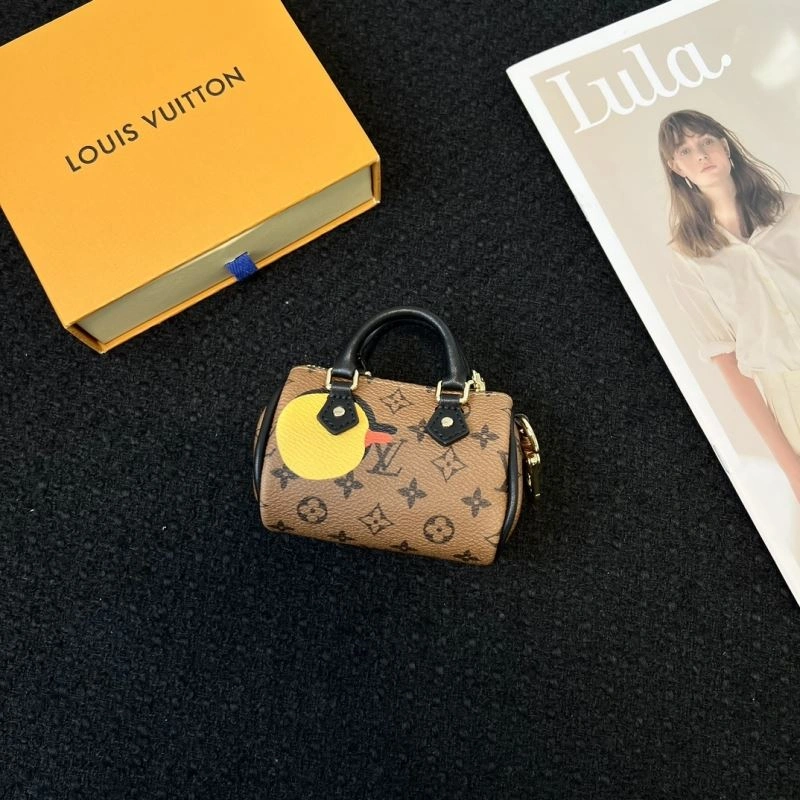 Bargain Louis Vuitton Ornaments