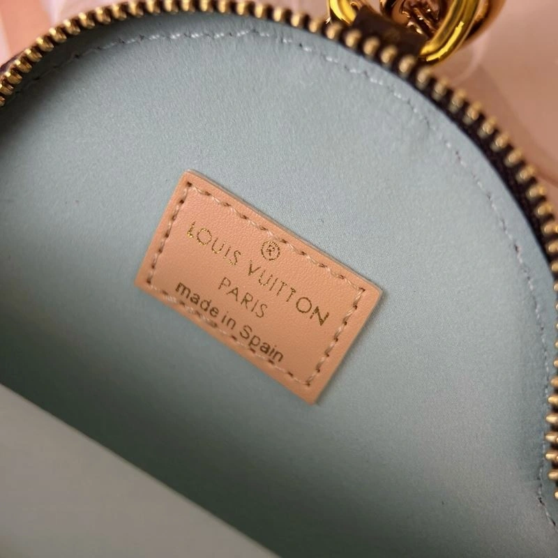 Top match Louis Vuitton Ornaments
