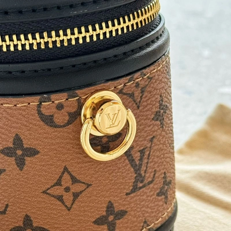 High accuracy Louis Vuitton Ornaments