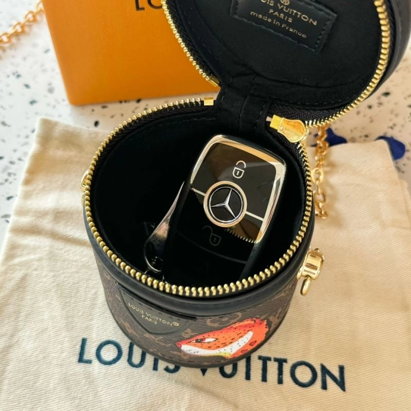 Discounted Louis Vuitton Ornaments