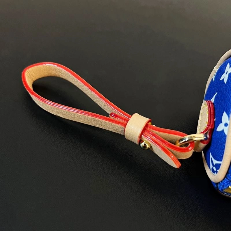Bargain Louis Vuitton Ornaments