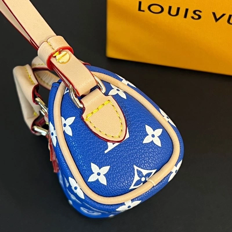 Bargain Louis Vuitton Ornaments