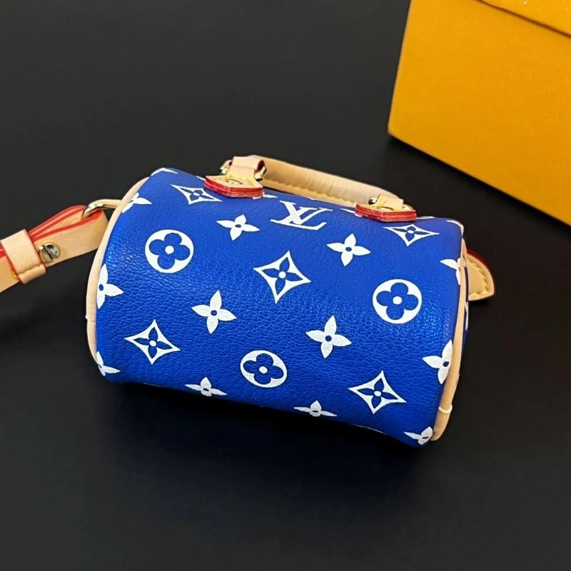 Bargain Louis Vuitton Ornaments