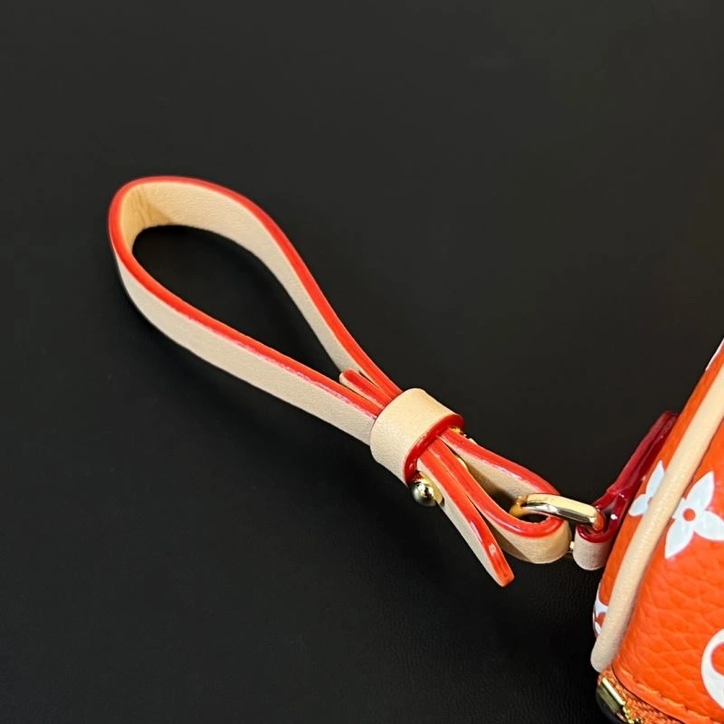 Low-cost Louis Vuitton Ornaments