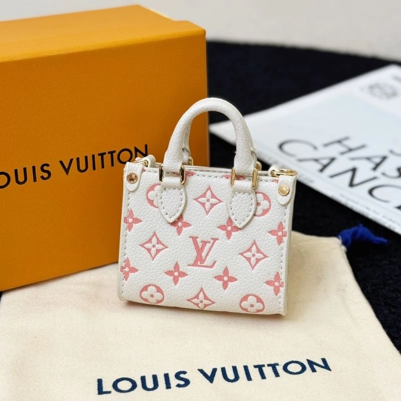 Bargain Louis Vuitton Ornaments