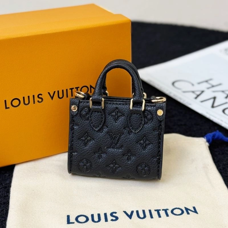 Bargain Louis Vuitton Ornaments
