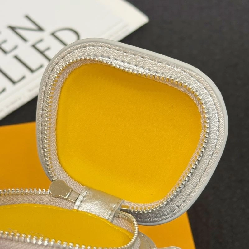 Precise copy Louis Vuitton Ornaments