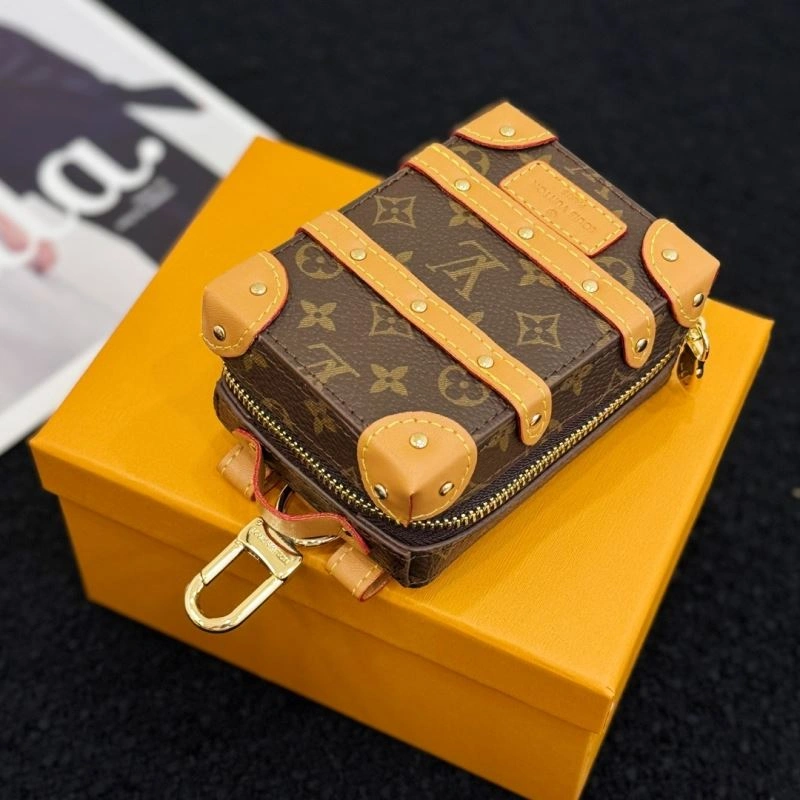 Reasonably priced Louis Vuitton Ornaments