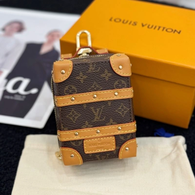 Reasonably priced Louis Vuitton Ornaments