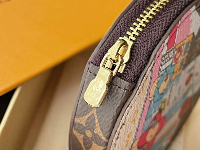 Top match Louis Vuitton Ornaments