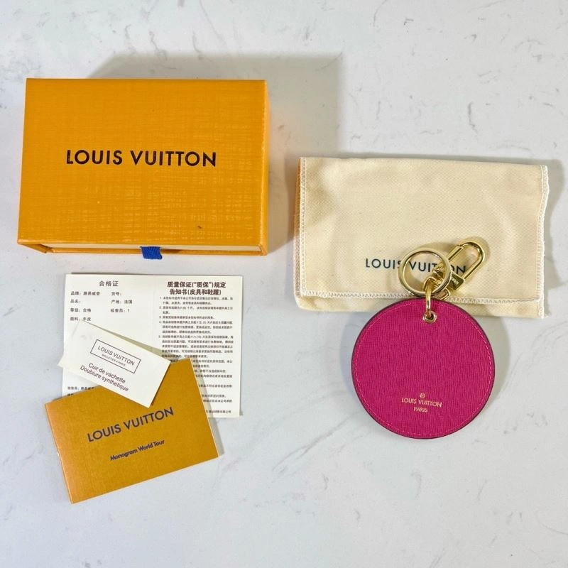 Bargain Louis Vuitton Ornaments