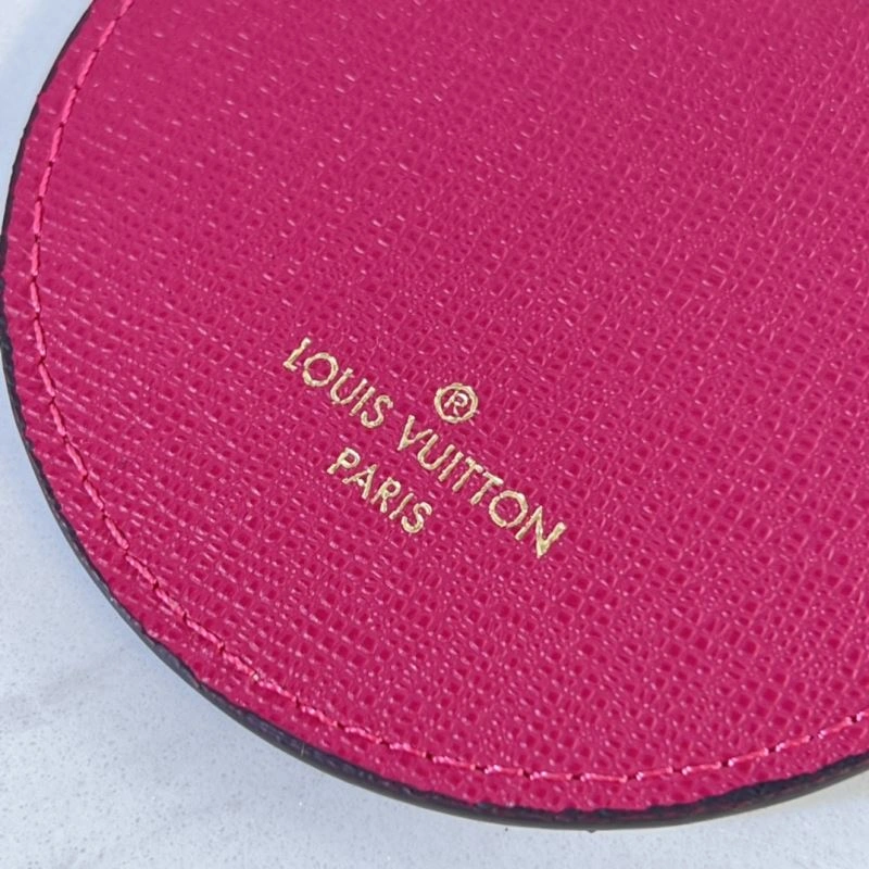 Bargain Louis Vuitton Ornaments