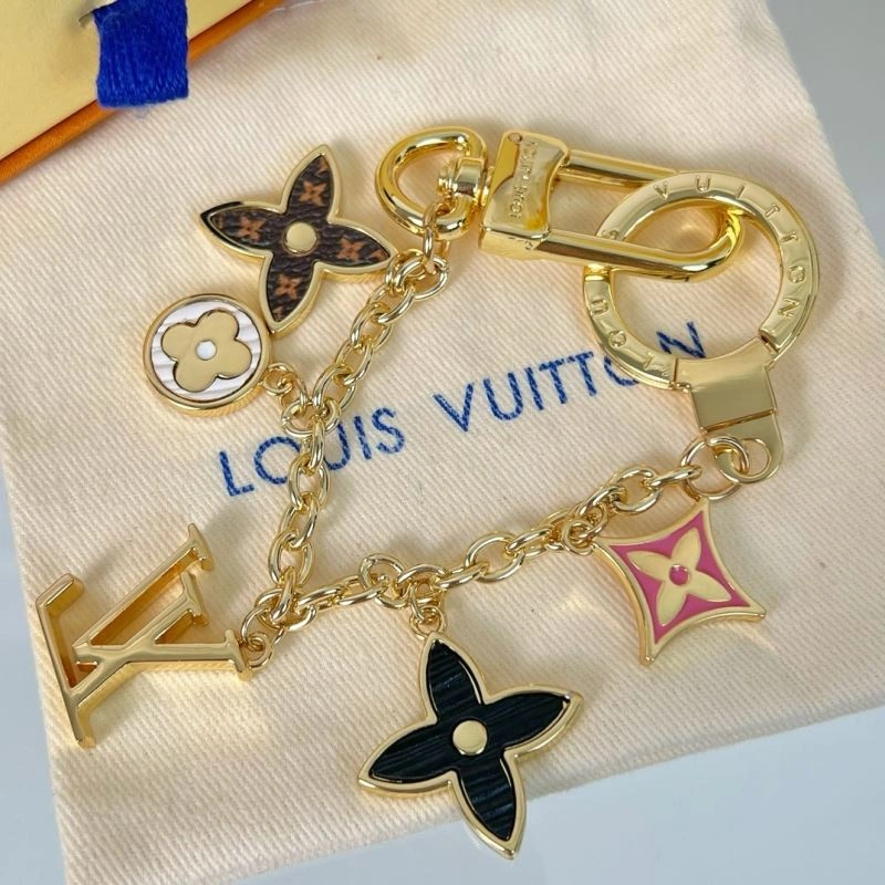 Top match Louis Vuitton Ornaments