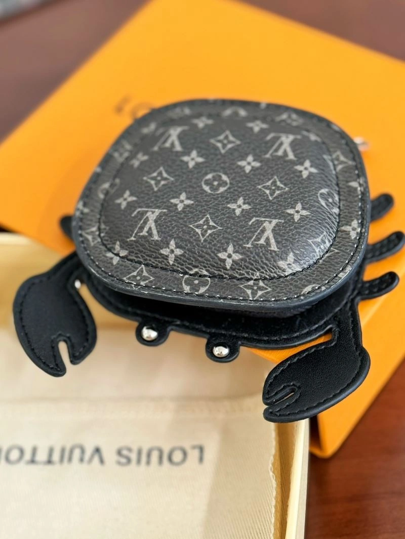 Low-cost Louis Vuitton Ornaments