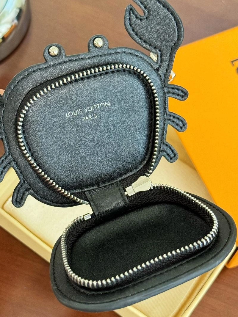 Low-cost Louis Vuitton Ornaments
