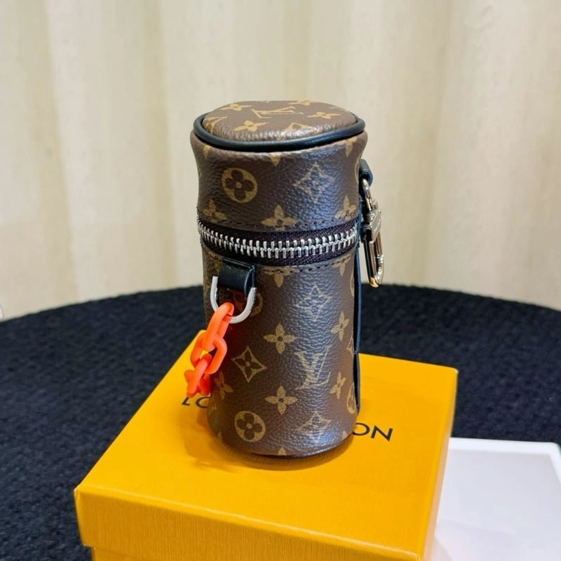 Low-cost Louis Vuitton Ornaments