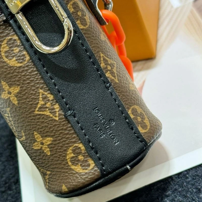 Low-cost Louis Vuitton Ornaments