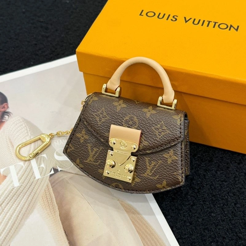Top mirror Louis Vuitton Ornaments