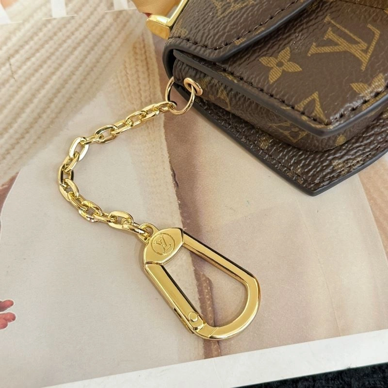 Top mirror Louis Vuitton Ornaments