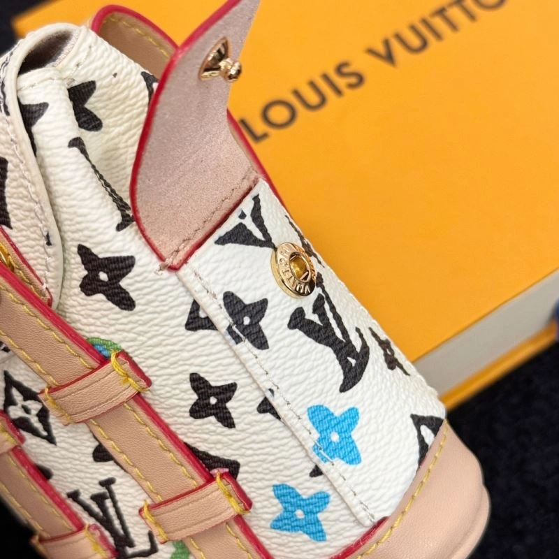 Value-priced Louis Vuitton Ornaments