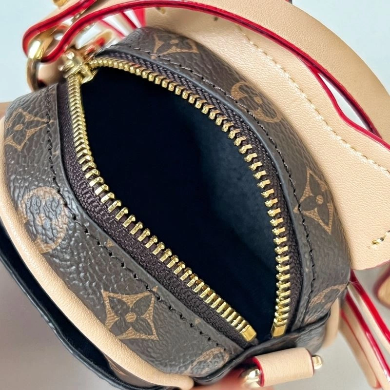 High fidelity Louis Vuitton Ornaments