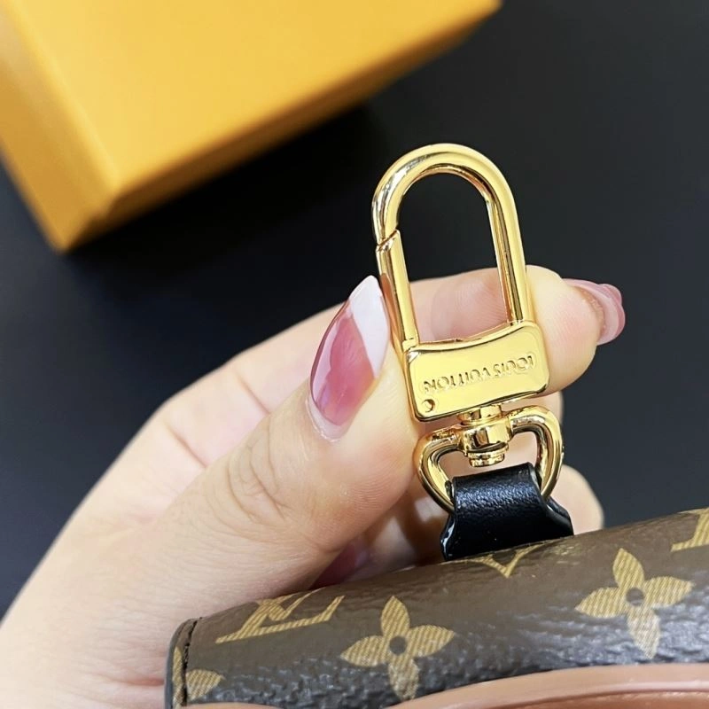 Bargain Louis Vuitton Ornaments