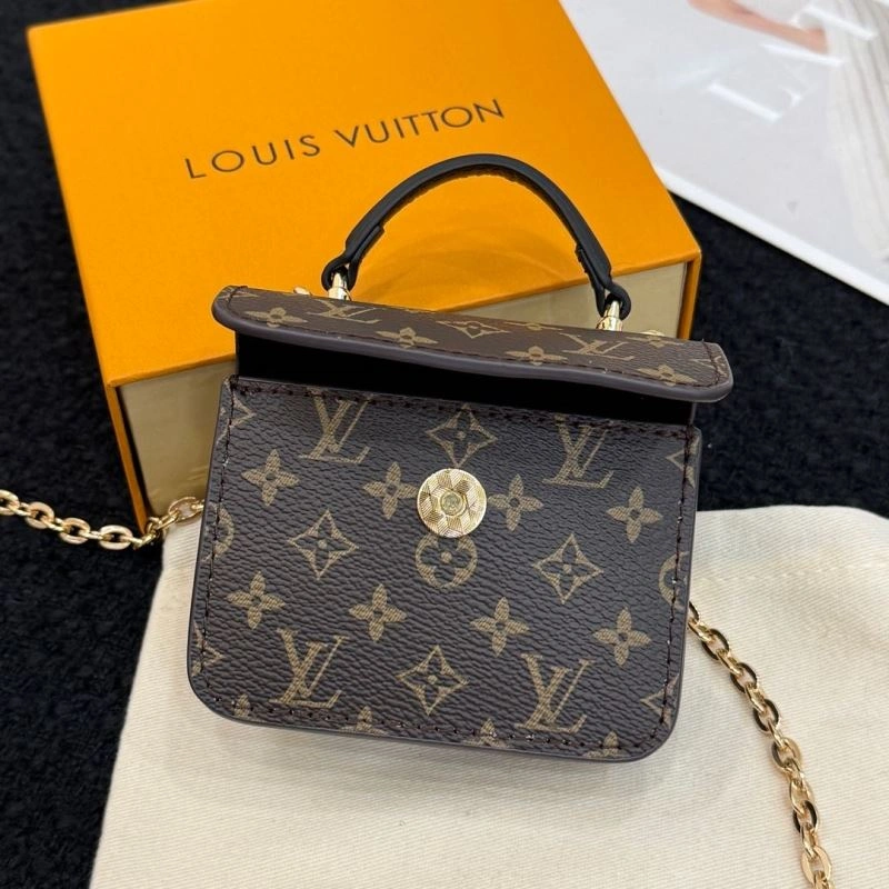 Discounted Louis Vuitton Ornaments