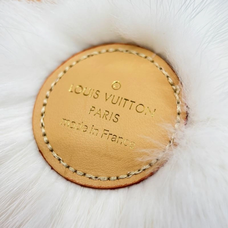 Low-cost Louis Vuitton Ornaments