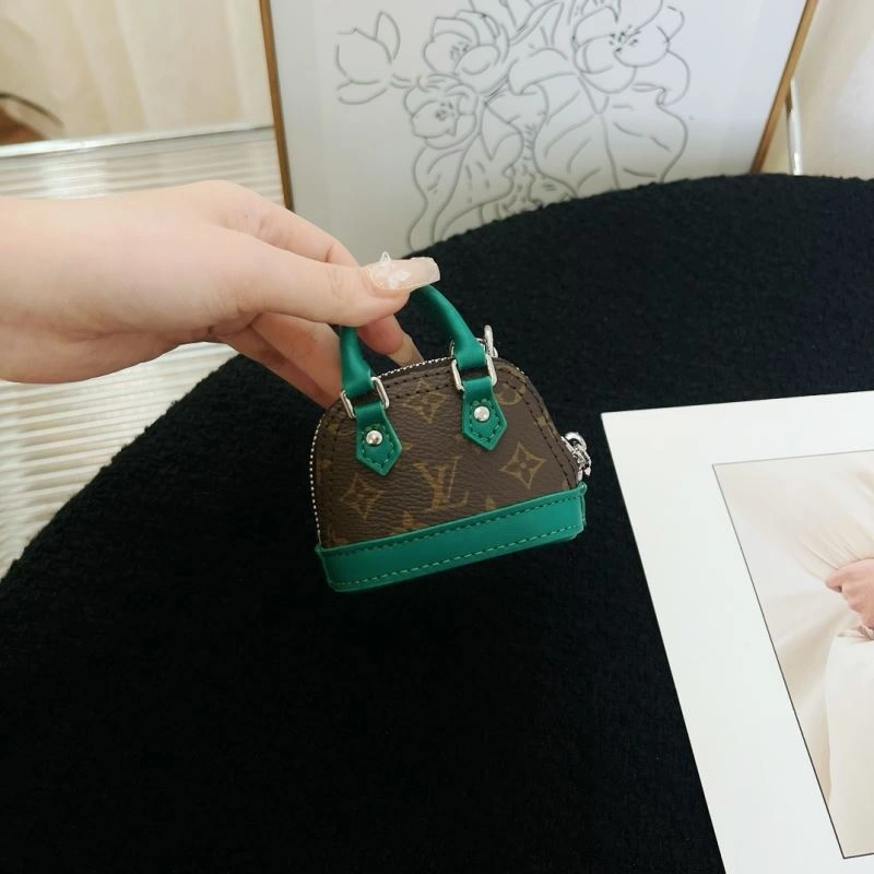 Top mirror Louis Vuitton Ornaments