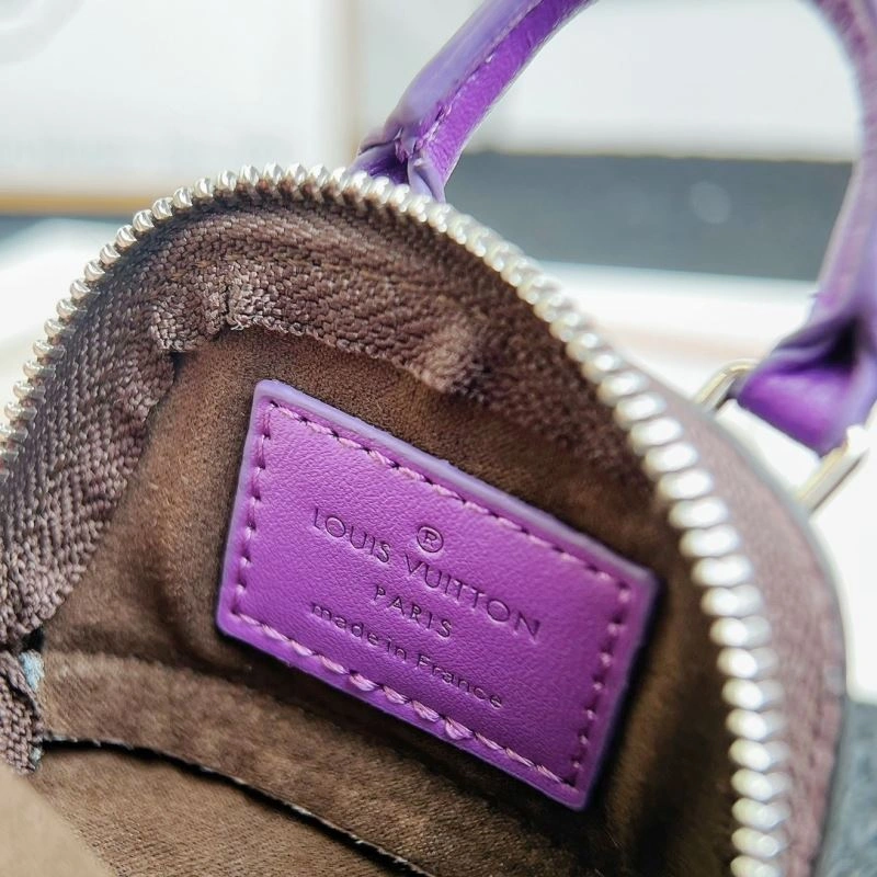 Exact replica Louis Vuitton Ornaments