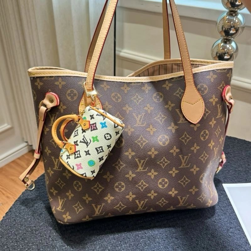 Brand-authenticated Louis Vuitton Ornaments