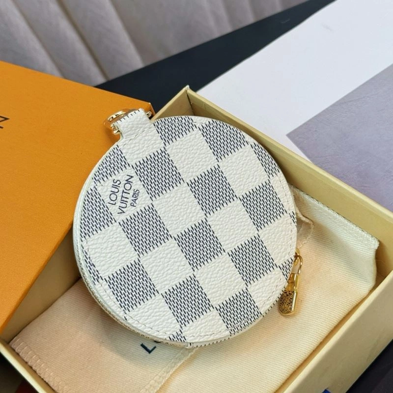 Bargain Louis Vuitton Ornaments