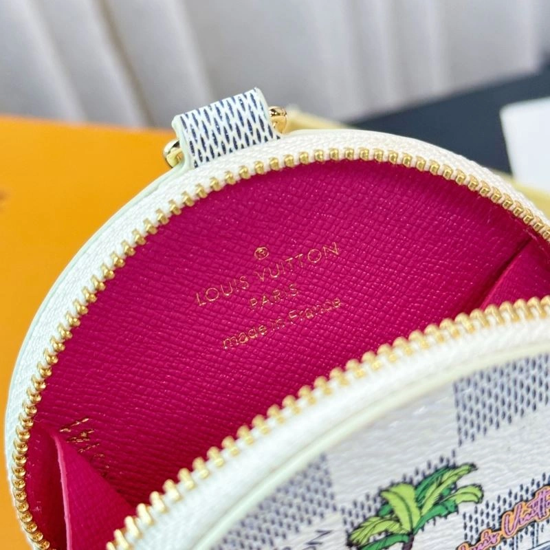 Bargain Louis Vuitton Ornaments